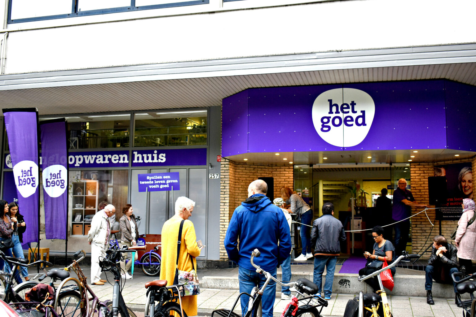 Kringloopwinkel in Rotterdam: 9 x hier kun je tweedehands winkelen