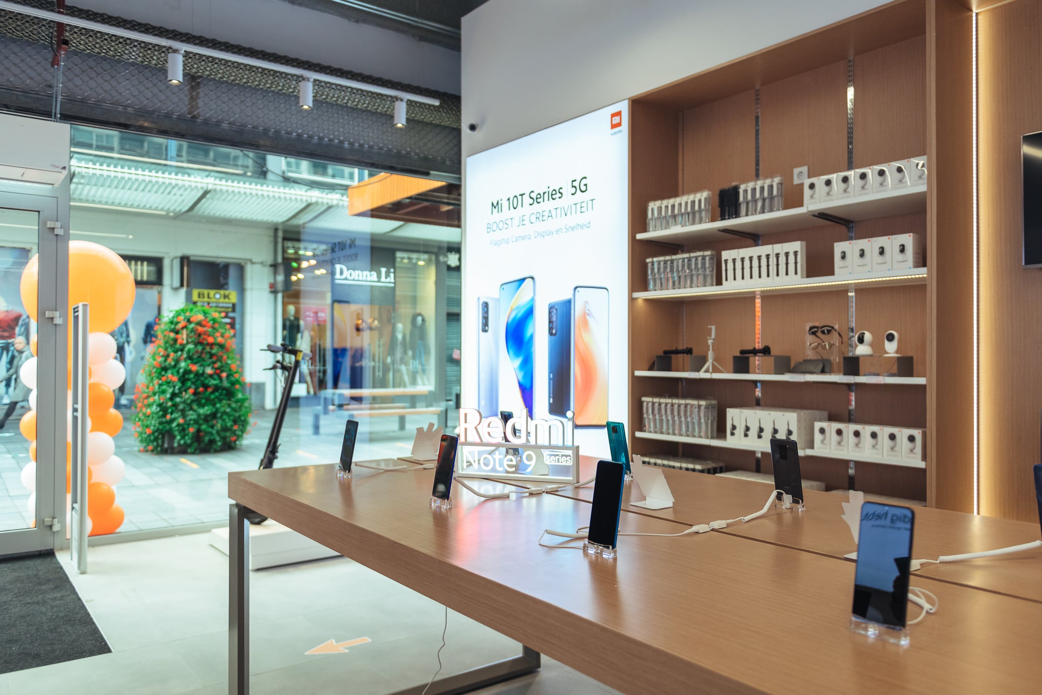 Mi Store Benelux - indebuurt Rotterdam