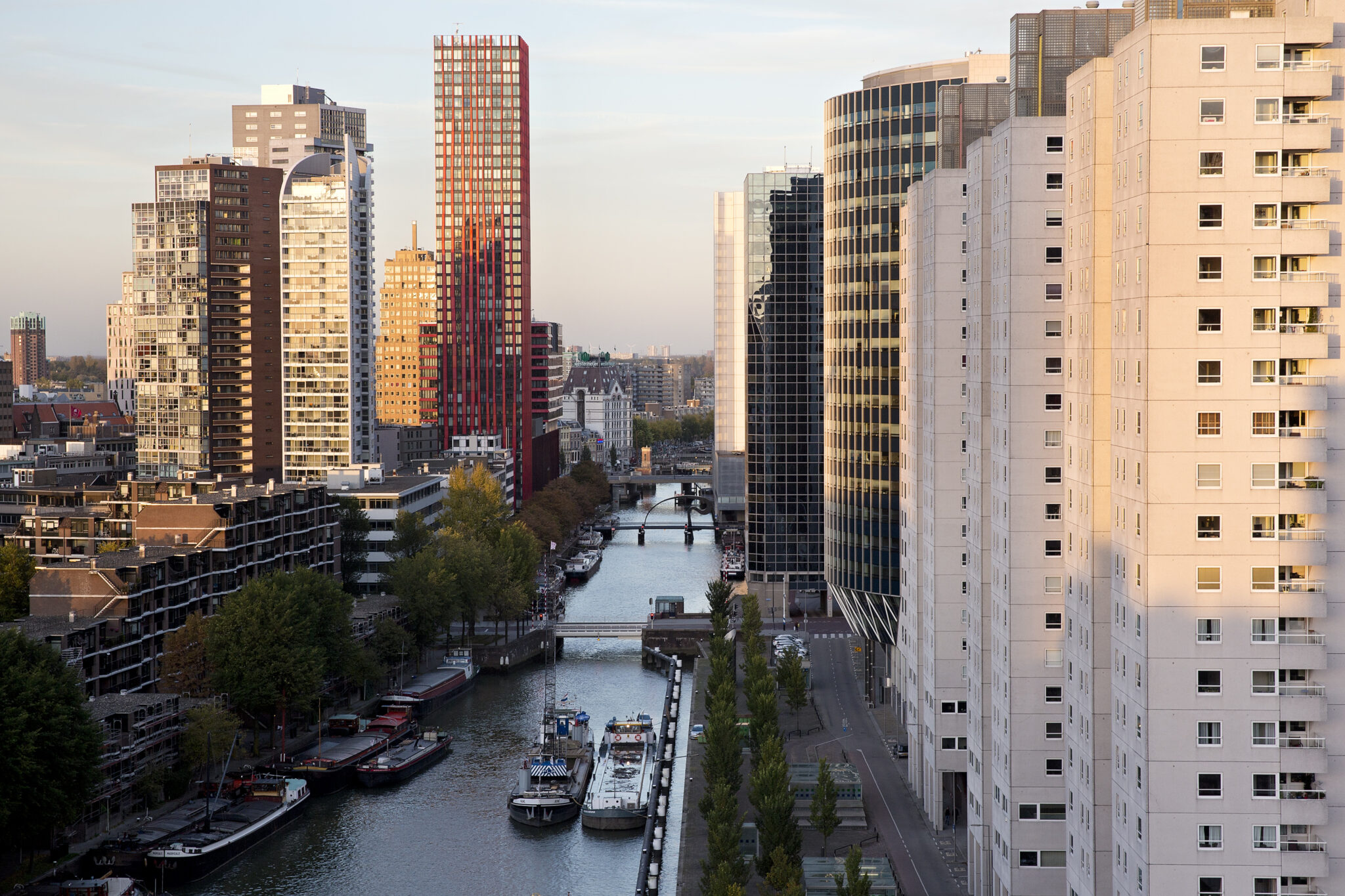 Deze woningen in Rotterdam staan pas nét te koop op Funda - indebuurt ...