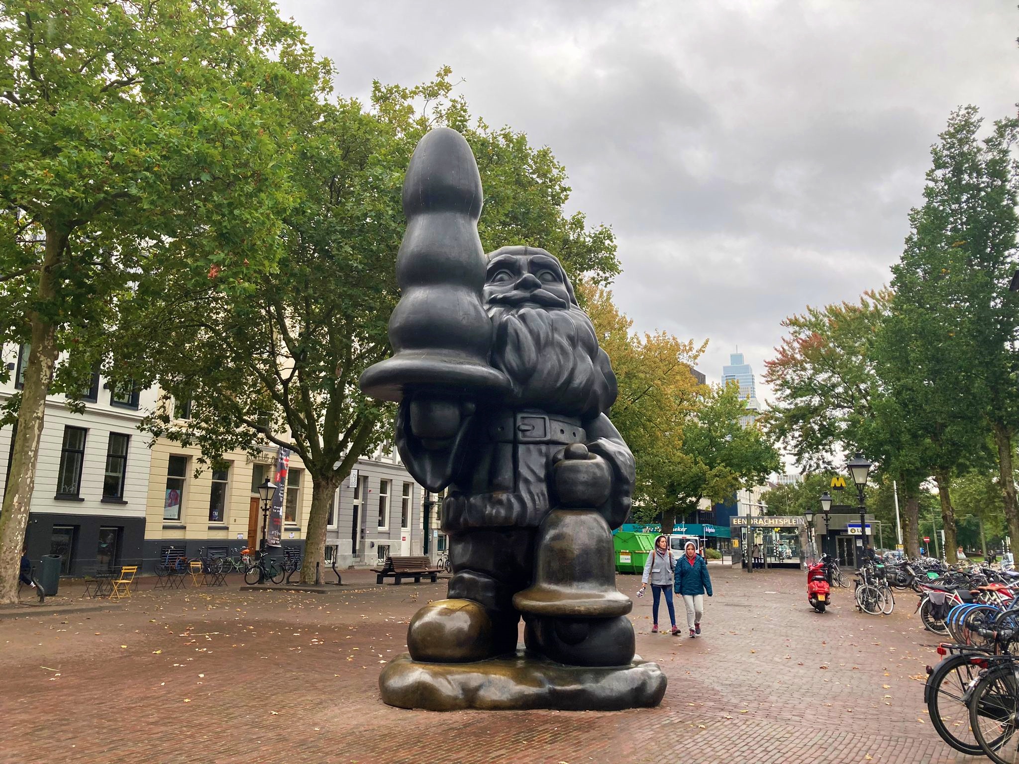 Wat?! Kabouter Buttplug heeft een broer (en hij staat hier)