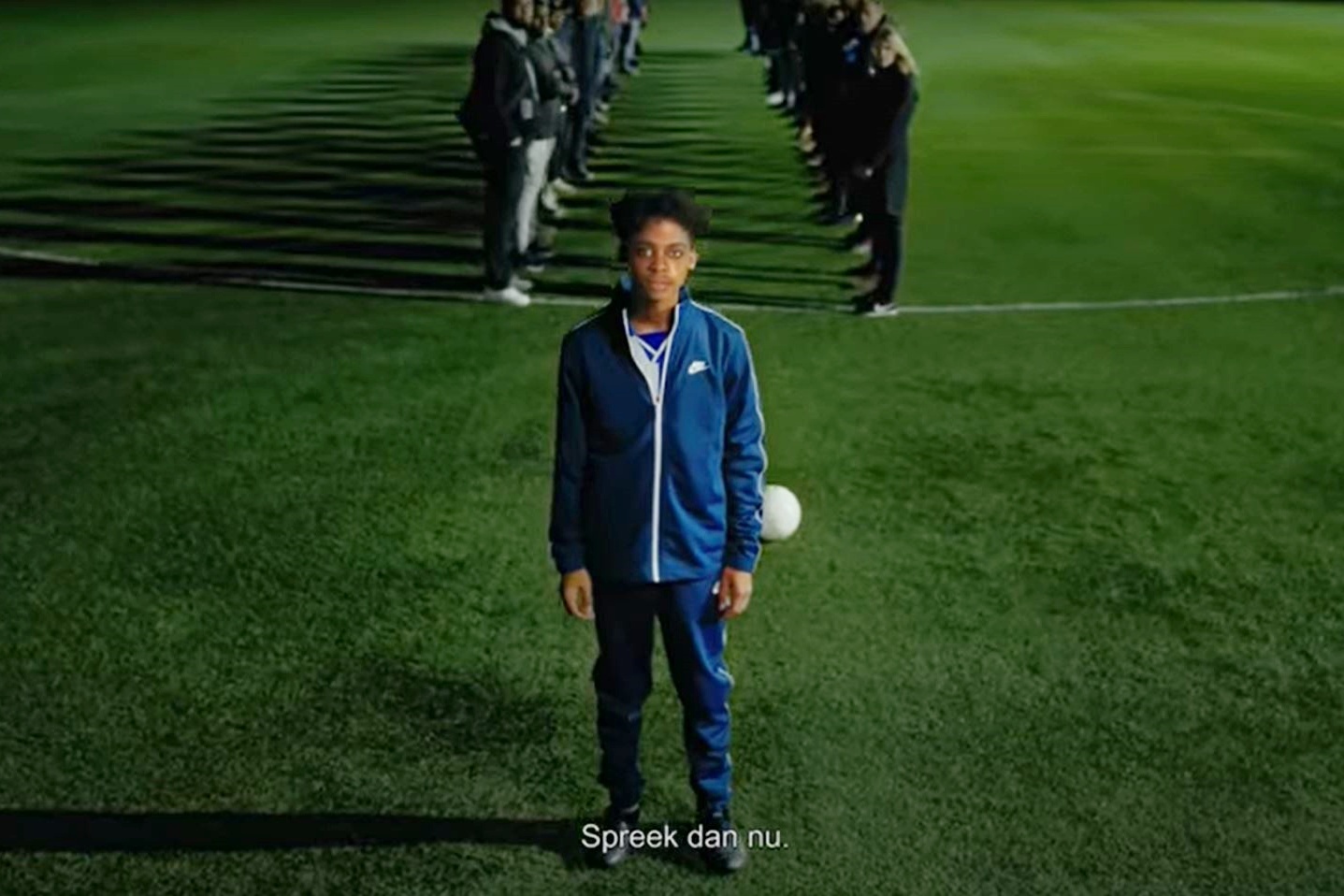 Indrukwekkende video: Sedar werd in 2003 vermoord en vraagt nu 'zelf ...