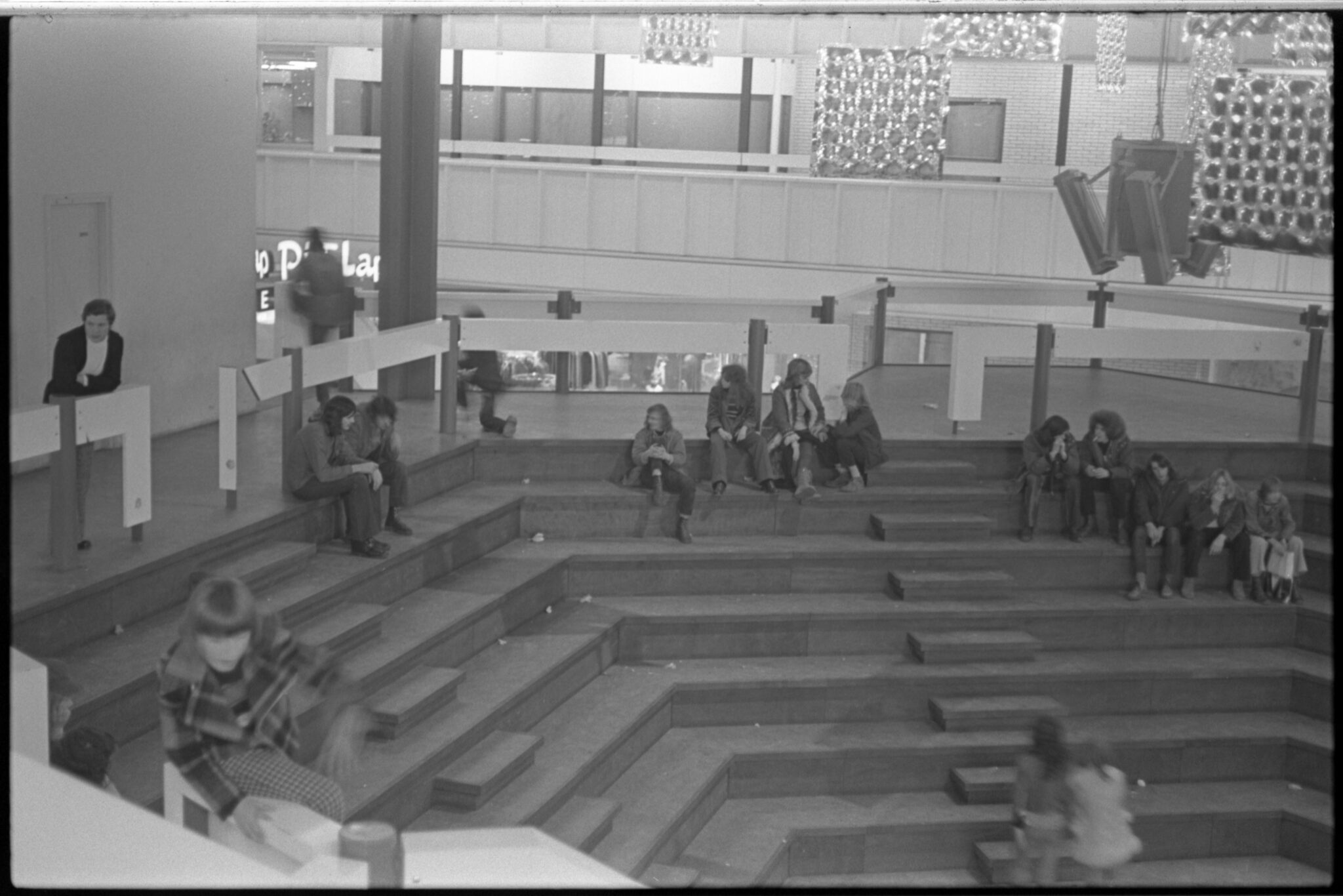 Toen in Rotterdam: Winkelcentrum Zuidplein bestaat 50 jaar