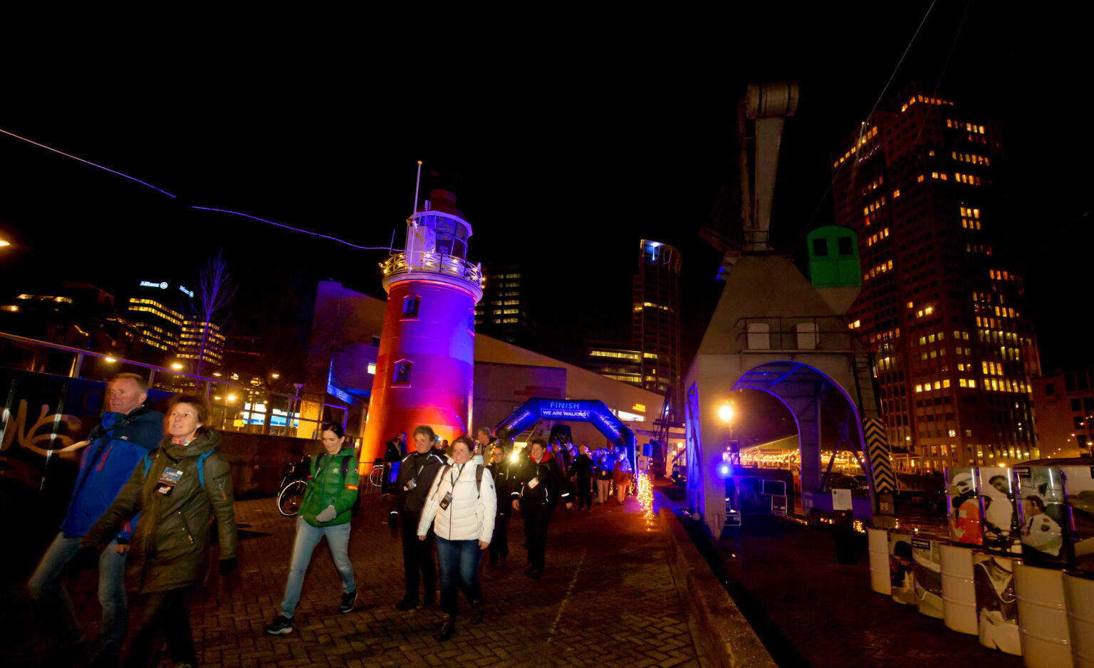 Kerst in stijl afsluiten: tijdens dit evenement wandel je door sfeervol ...