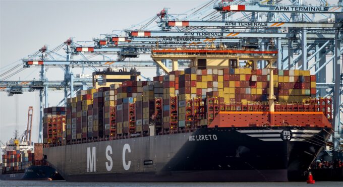 Wow! Het grootste containerschip ter wereld lag in Rotterdam