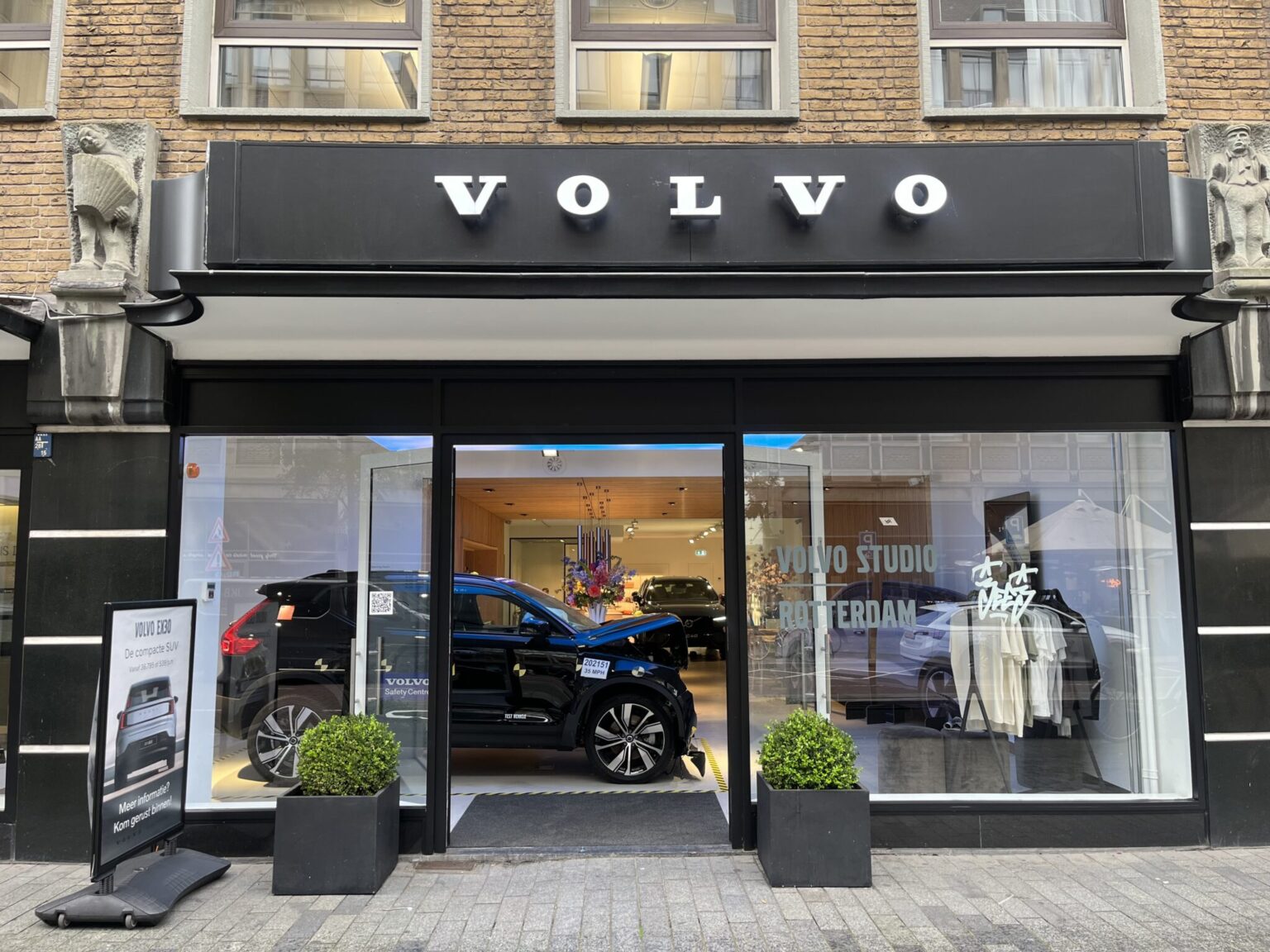 Kijk je ogen uit! Deze winkel op de Meent is alles behalve standaard ...