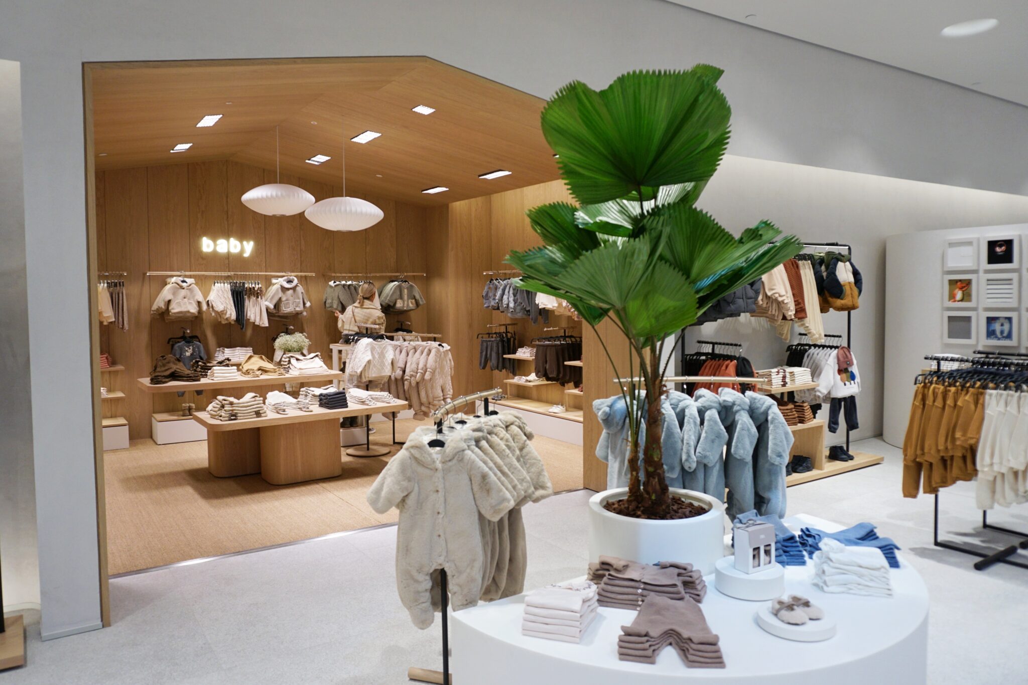 Zo ziet de nieuwe Zara op de Coolsingel in Rotterdam eruit