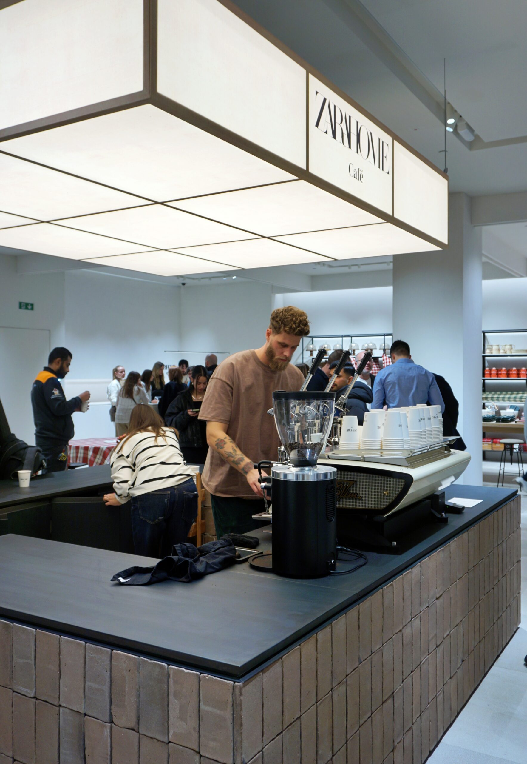 Zo ziet de nieuwe Zara op de Coolsingel in Rotterdam eruit