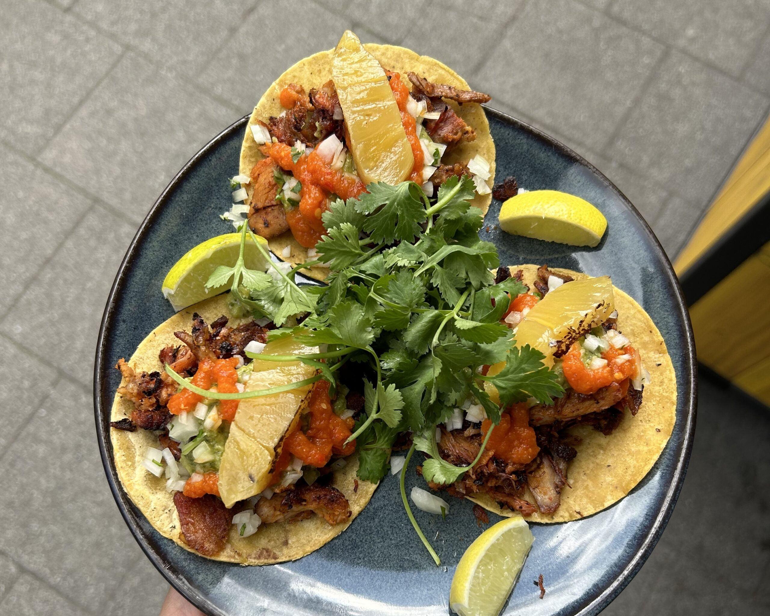 Taco's en cocktails: in deze bar is het elke zondag een Mexicaans ...