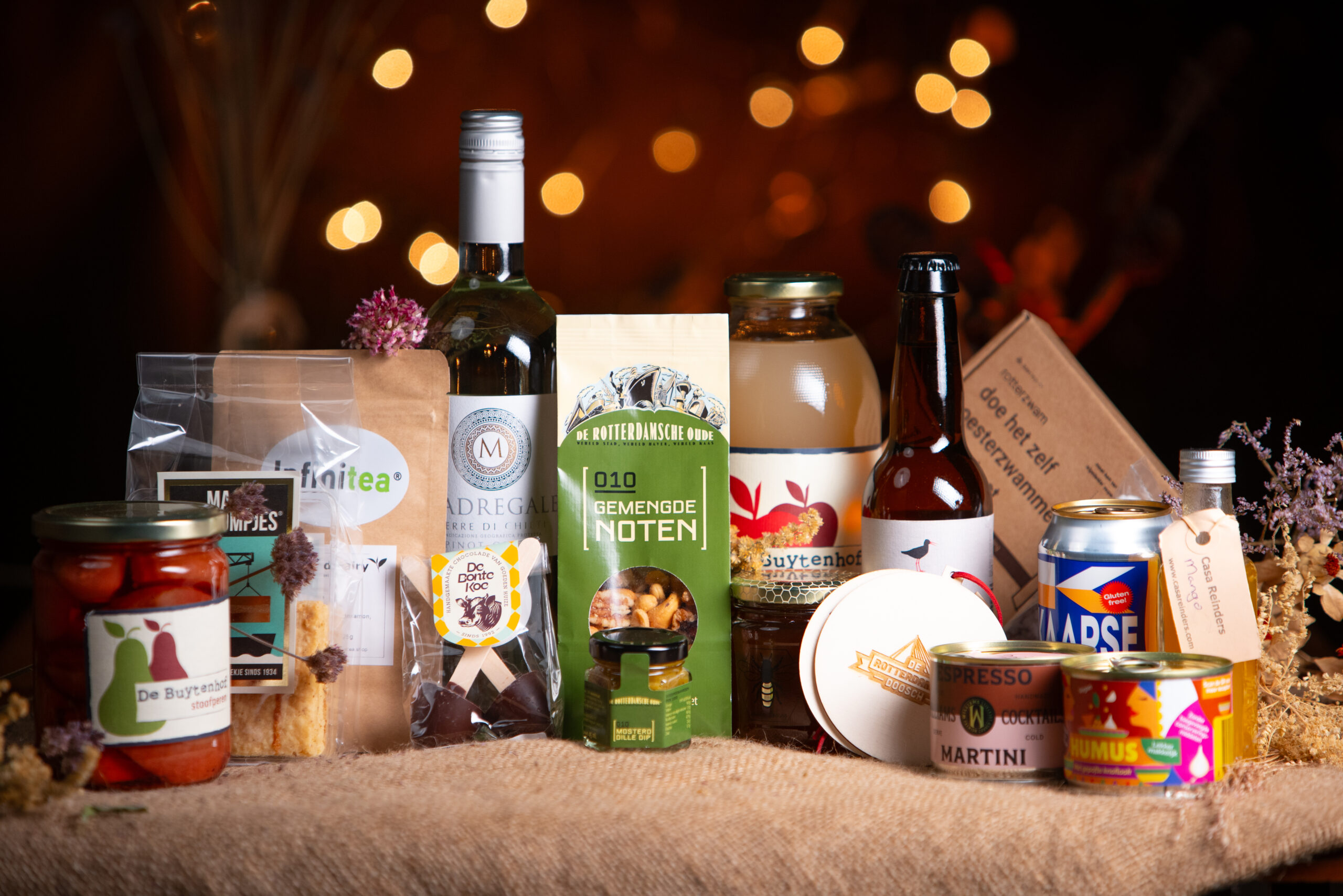 Tof! Dit typische Rotterdamse pakket is hét cadeau voor de feestdagen ...