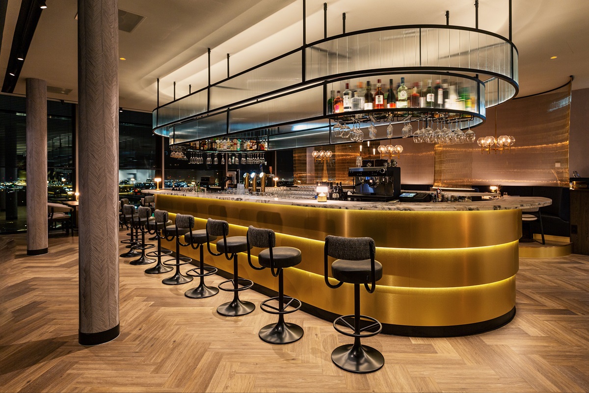 Rooftop Restaurant 16th - indebuurt Rotterdam