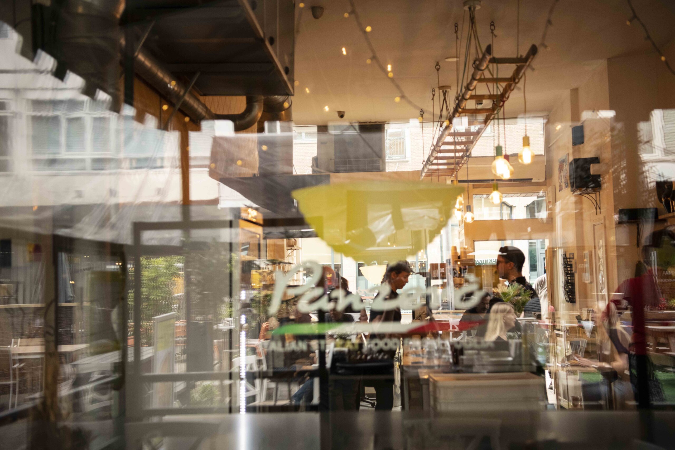 Panzeró - indebuurt Rotterdam