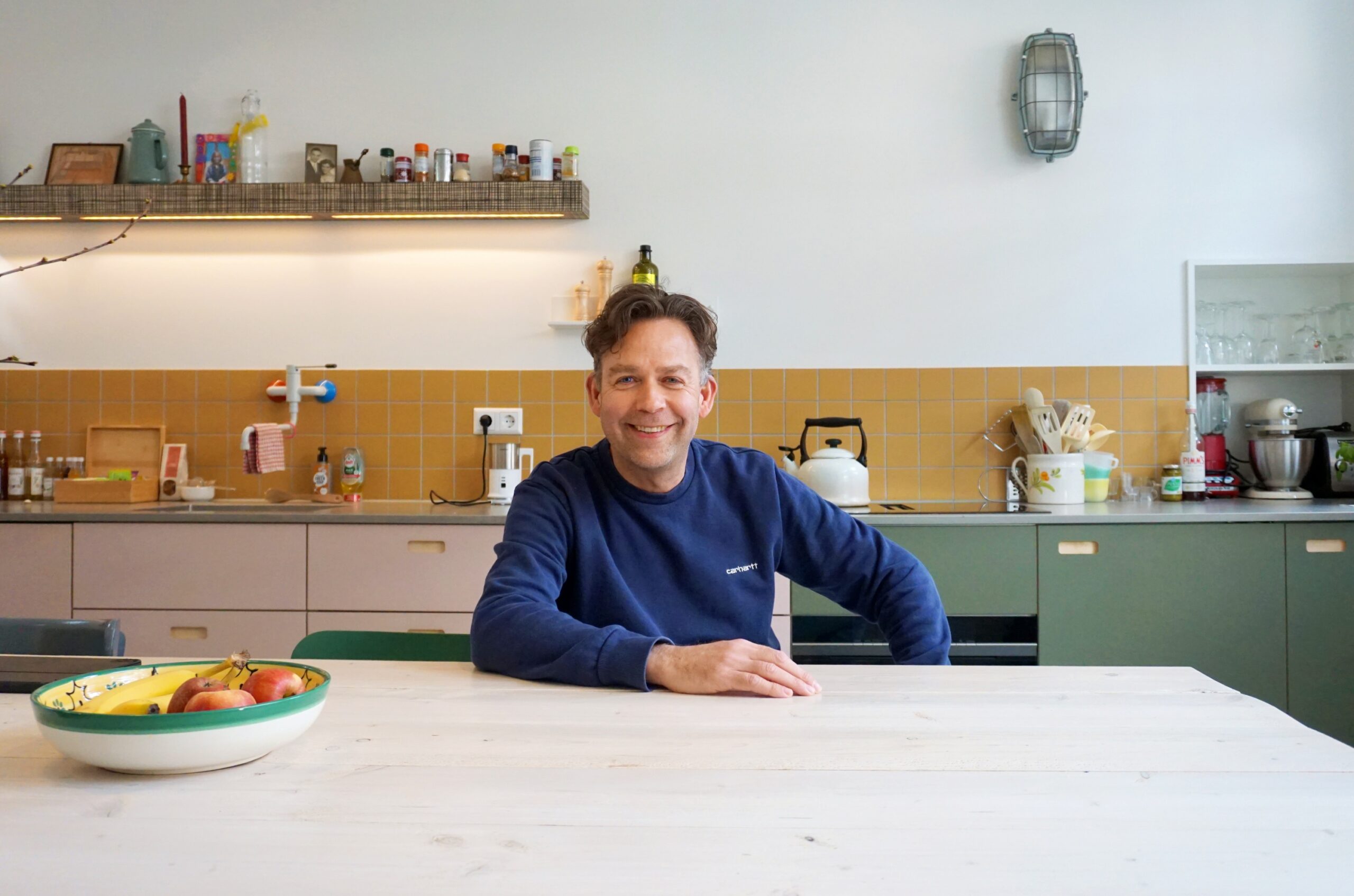 Binnenkijken bij Jos in Delfshaven: 'Alles in dit huis is op maat gemaakt'