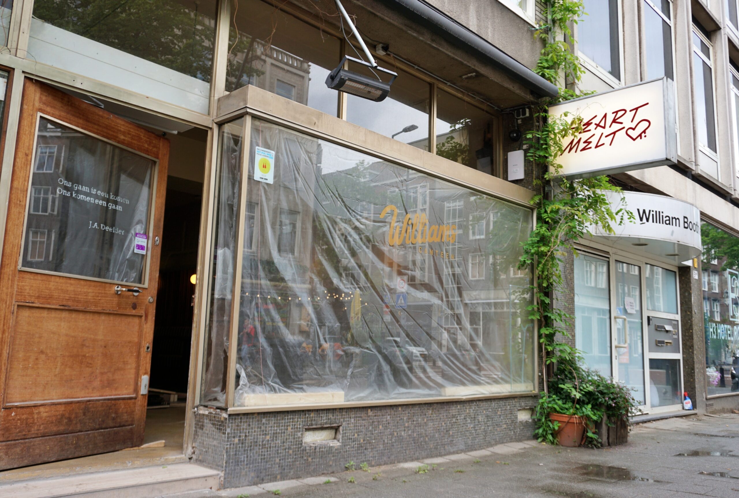 Er opent een nieuwe, sexy cocktailbar in het pand van Williams Canteen