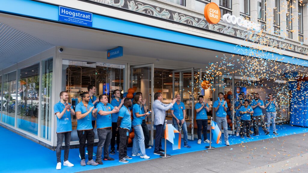 Rotterdamse Coolblue is verhuisd naar de Hoogstraat en 2 keer zo groot