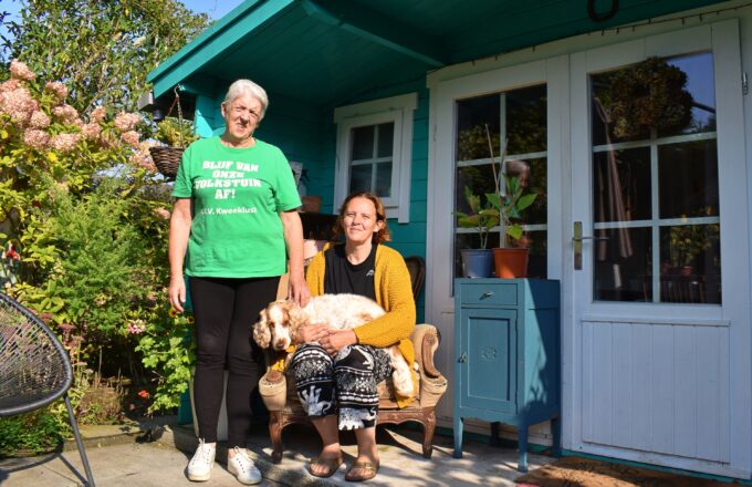 Rood-roze lucht boven Rotterdam: hier komt het door