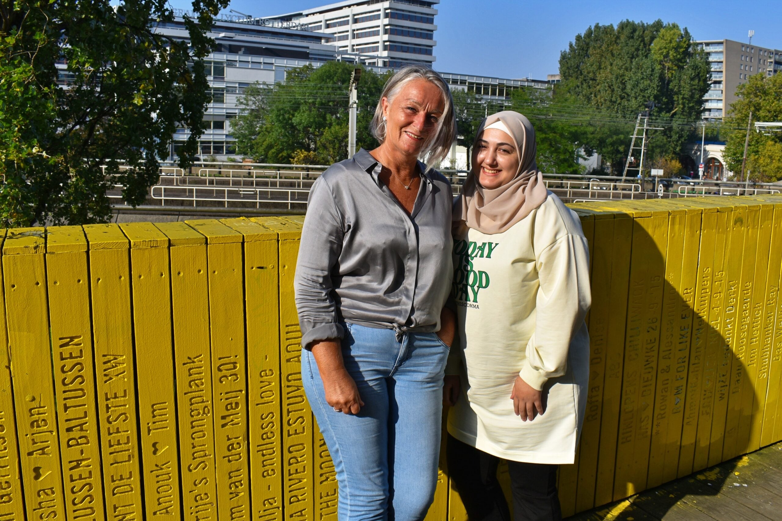 Ruba (27) vluchtte uit Syrië, Anja (60) hielp haar op weg in Rotterdam