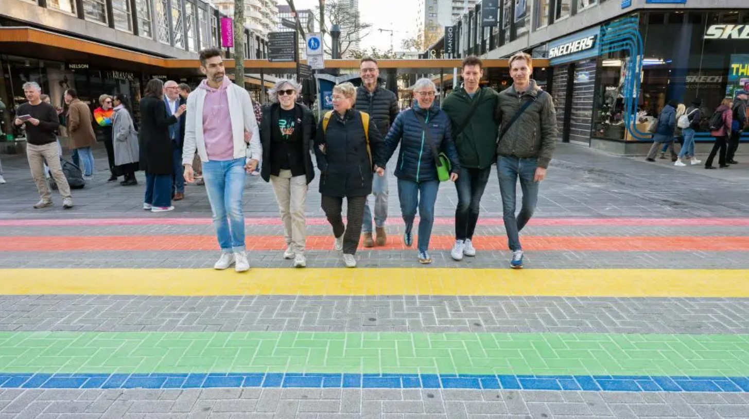 Alle kleuren van de regenboog: Rotterdam heeft een bijzonder nieuw ...