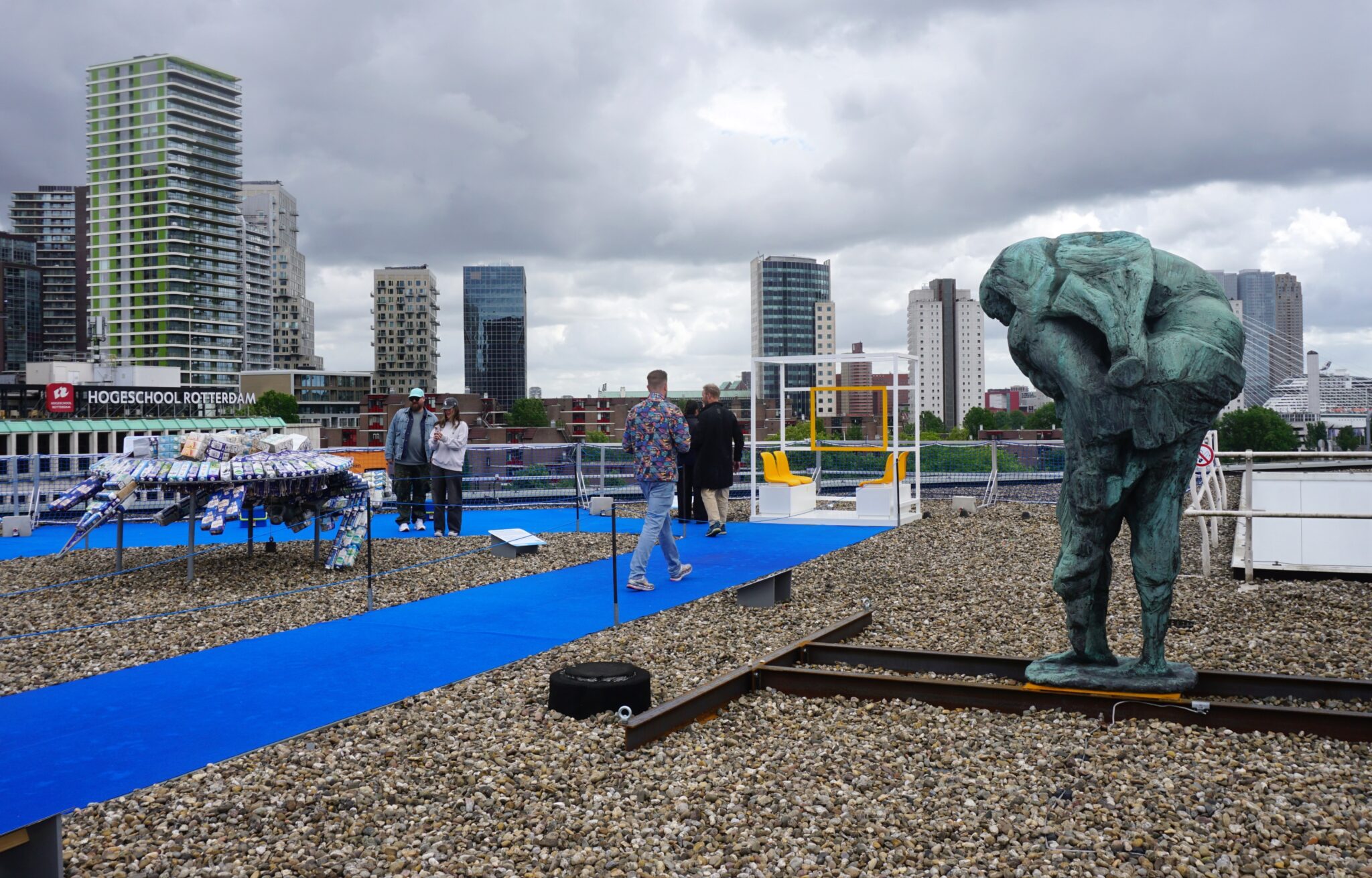 Video: wij pakten de 100 meter lange glijbaan vanaf het Maritiem Museum