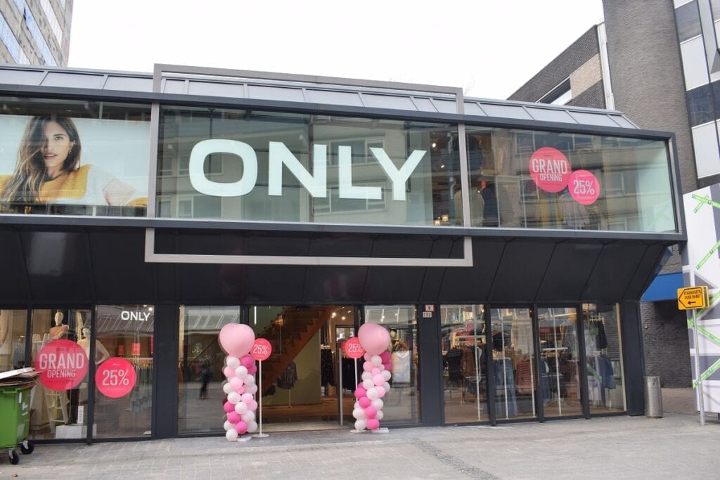 Dit is wanneer ONLY opent in de Emmapassage - indebuurt Tilburg