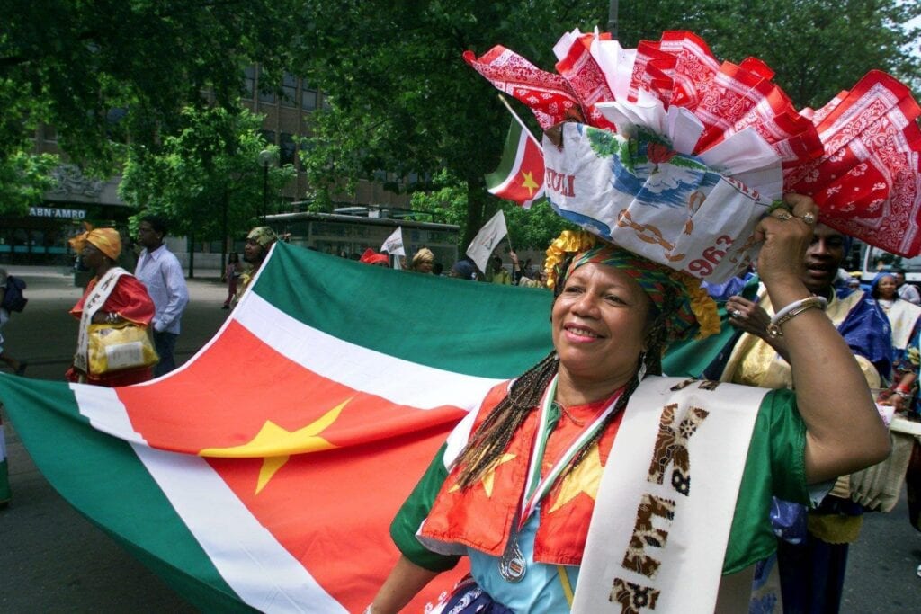 1 juli is het Keti Koti: 'Het zou verplichte lesstof moeten zijn ...