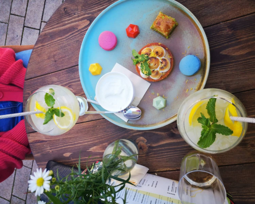 Pulcinos verhuist uit het Dwaalgebied naar dit bekende restaurant ...