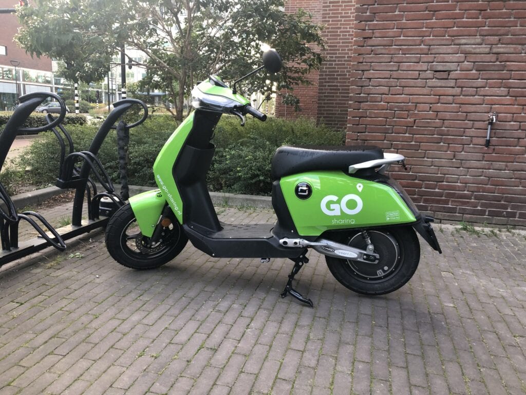 Mysterie: hoe komt het dat de GO Sharing scooter altijd opgeladen is?