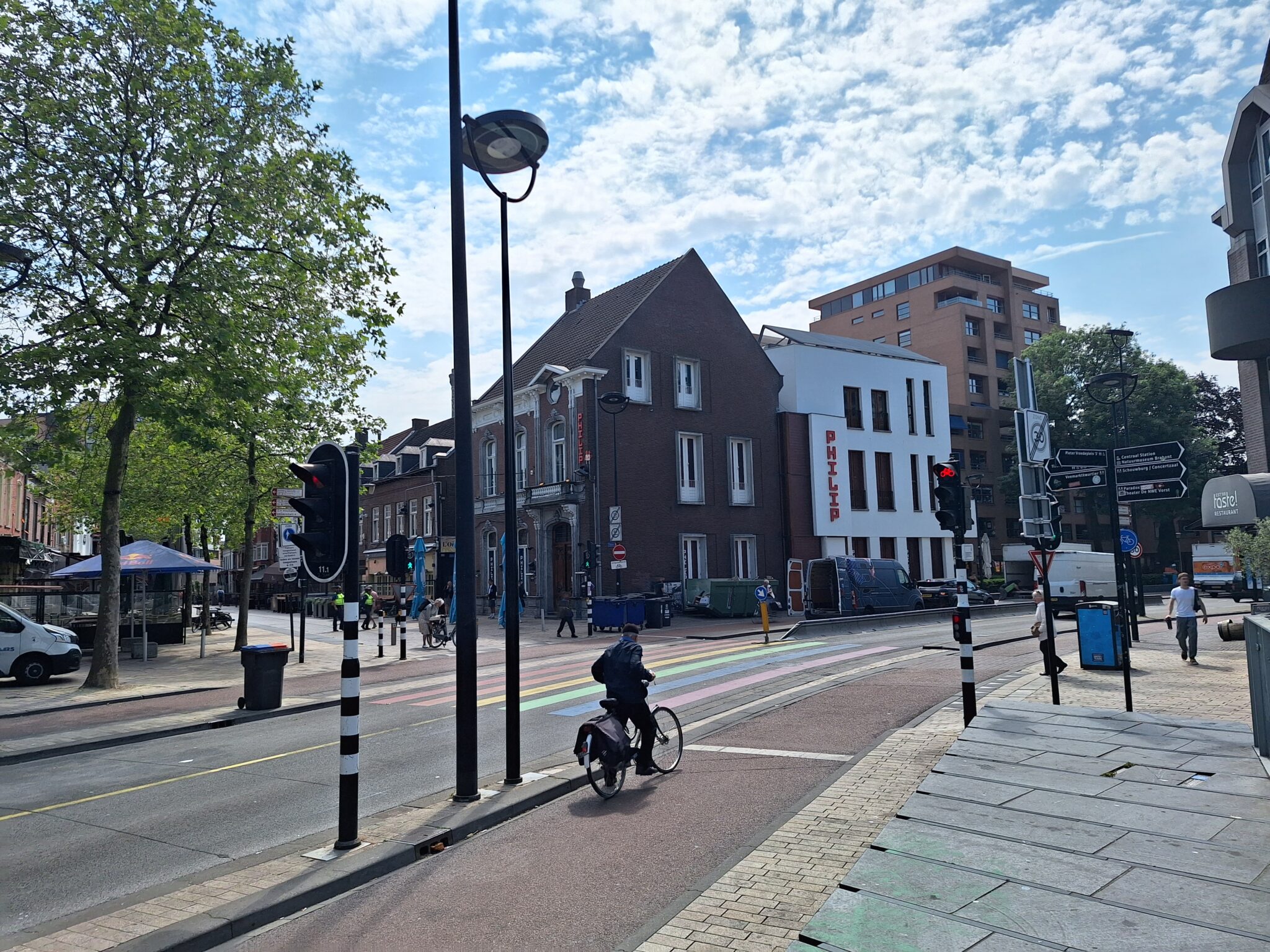 Café Bar De Kruik - indebuurt Tilburg