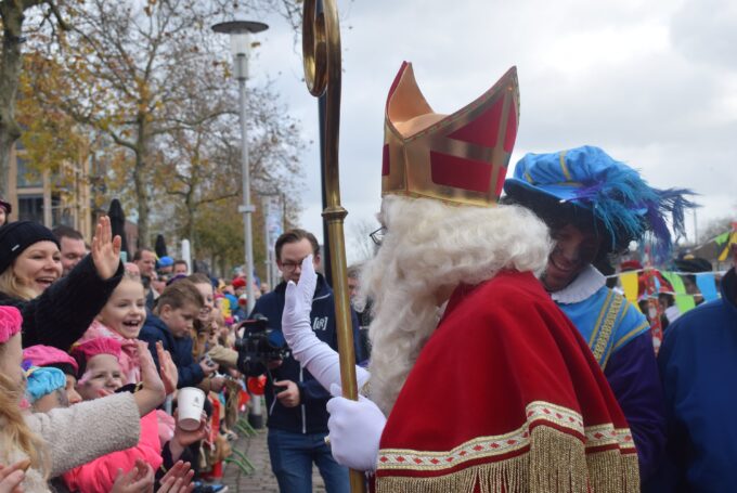 Dit zijn de foto's van de sinterklaasintocht 2023 in Tilburg - indebuurt Tilburg