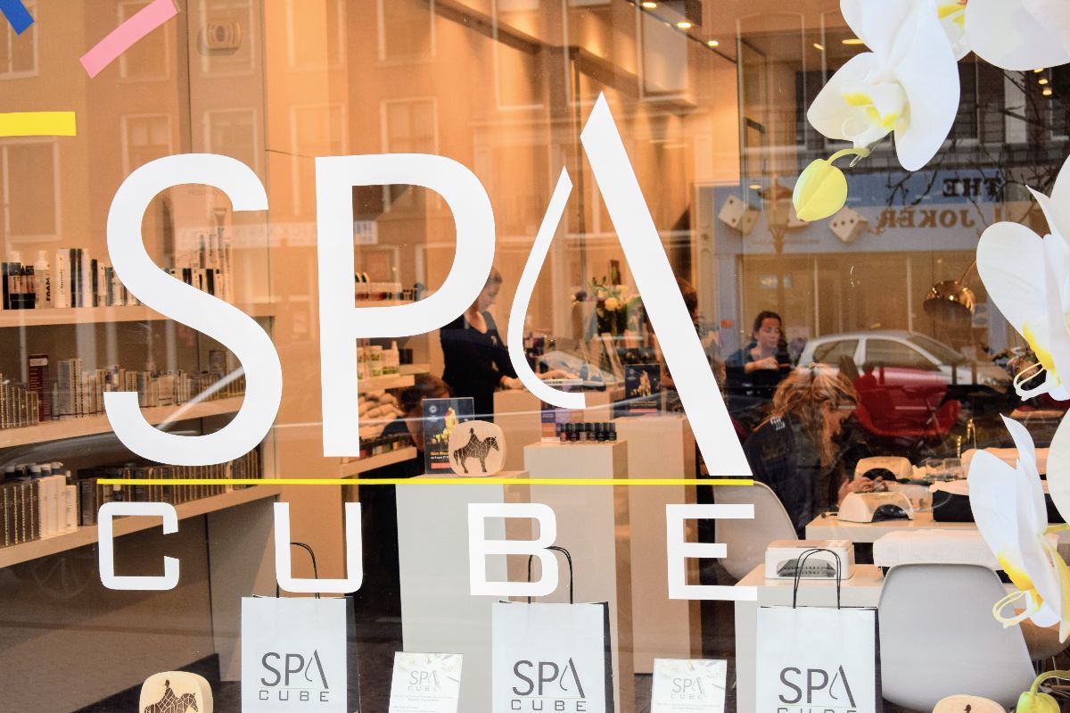 Spa Cube aan de Oudegracht bestaat drie jaar en viert dat met een open dag - indebuurt Utrecht