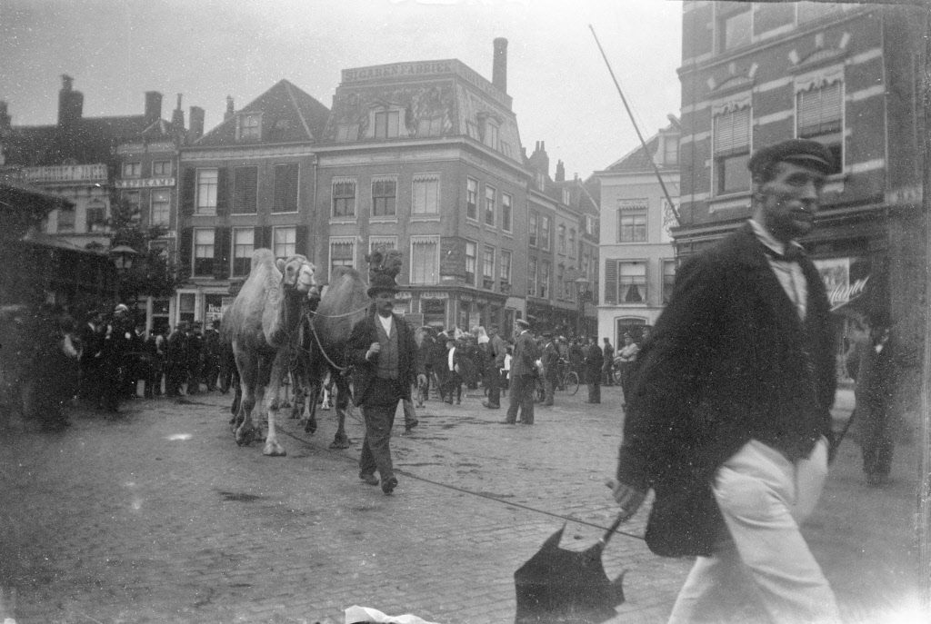 9 x foto's van de Neude door de jaren heen - indebuurt Utrecht