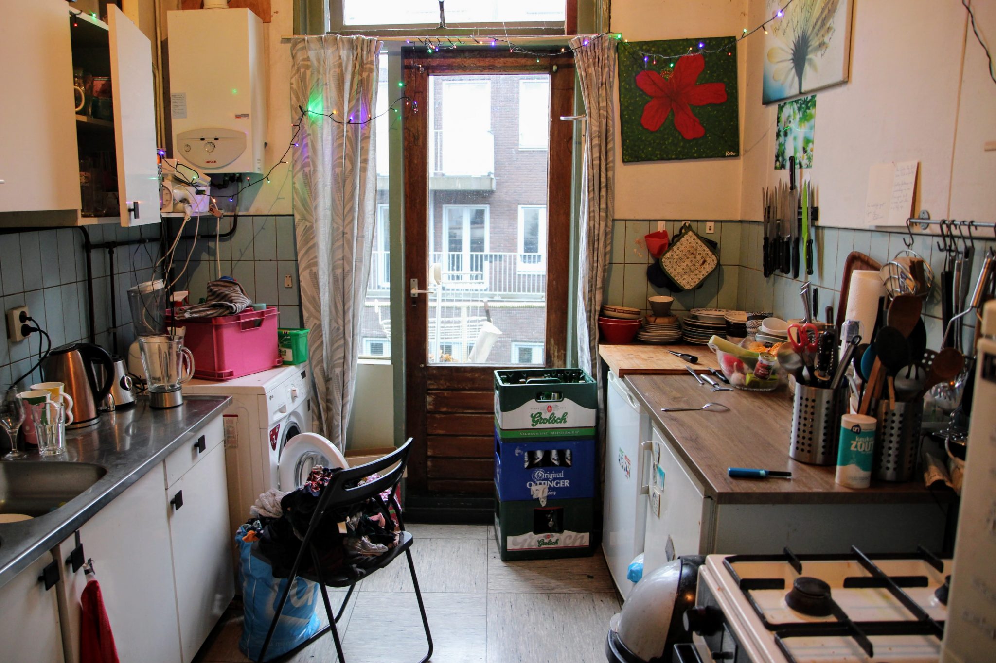 Deze Utrechtse student woont noodgedwongen in een bungalow - indebuurt ...