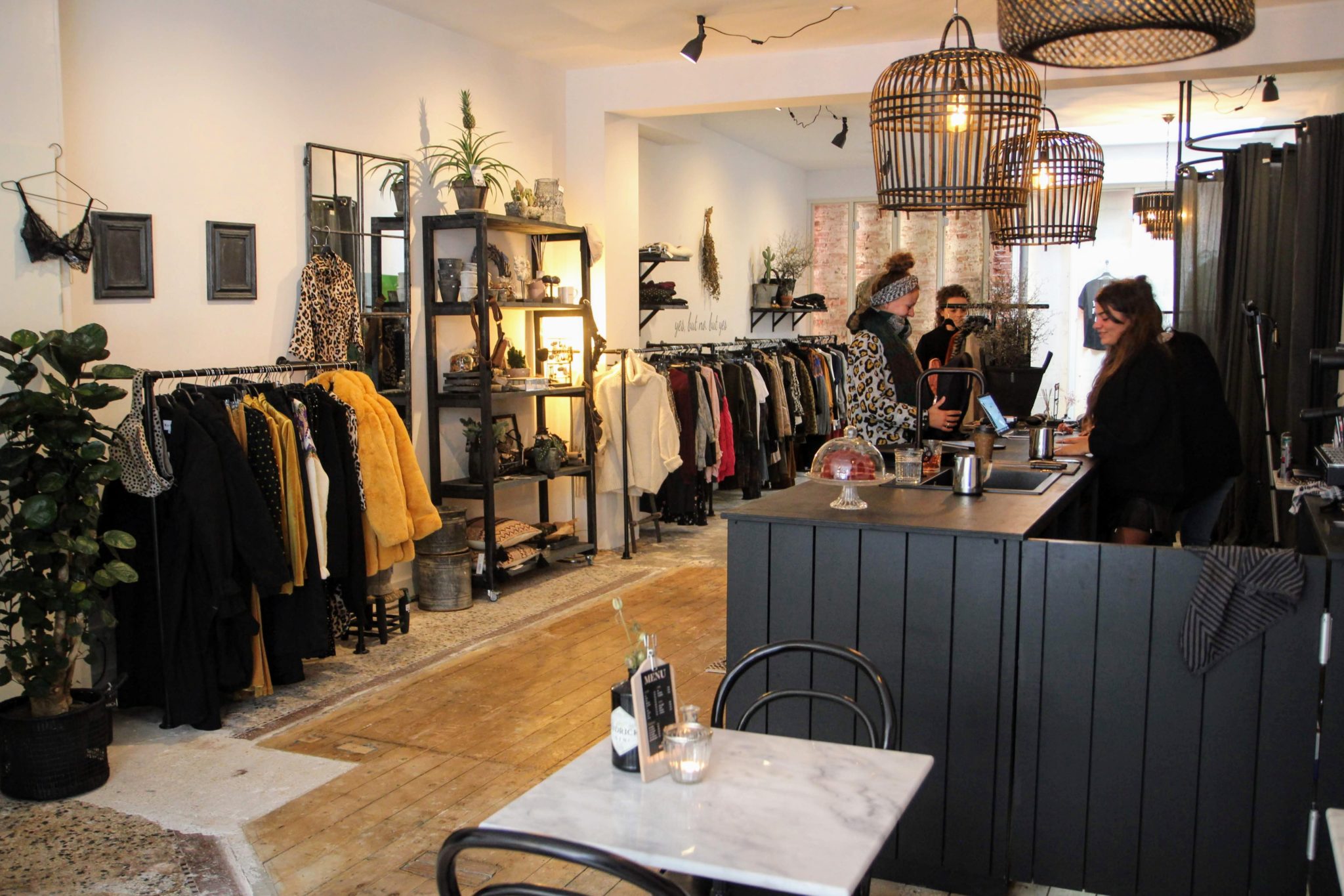 Nieuw in Utrecht: boetiek en koffiebar Minre - indebuurt Utrecht