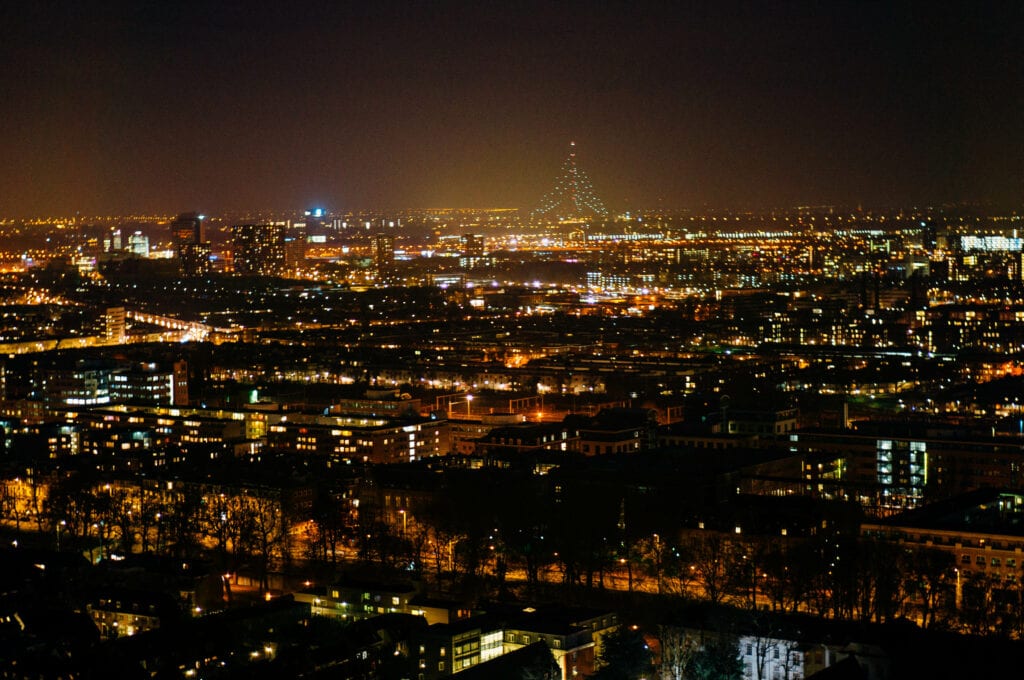 Tijdens deze speciale Domtoren-tour kijk je uit over de prachtig ...