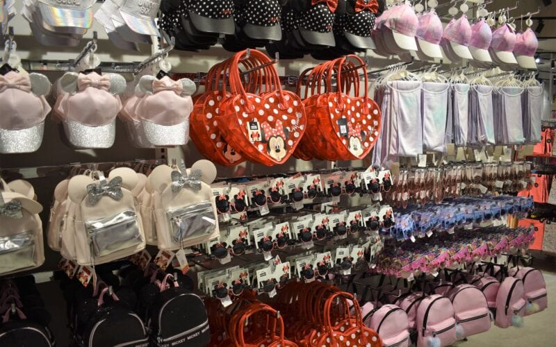 Vier verdiepingen vol kleding en accessoires: Primark in Utrecht is ...