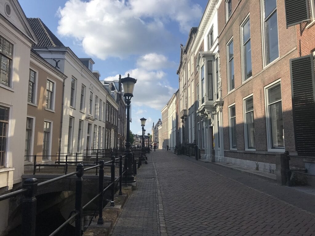 Raad de straat: zie jij welke Utrechtse straat dit is? - indebuurt Utrecht