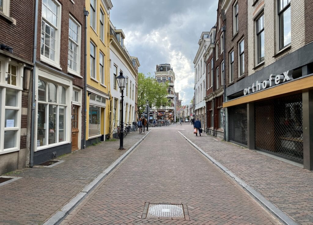 Raad de straat: zie jij welke Utrechtse straat dit is? - indebuurt Utrecht
