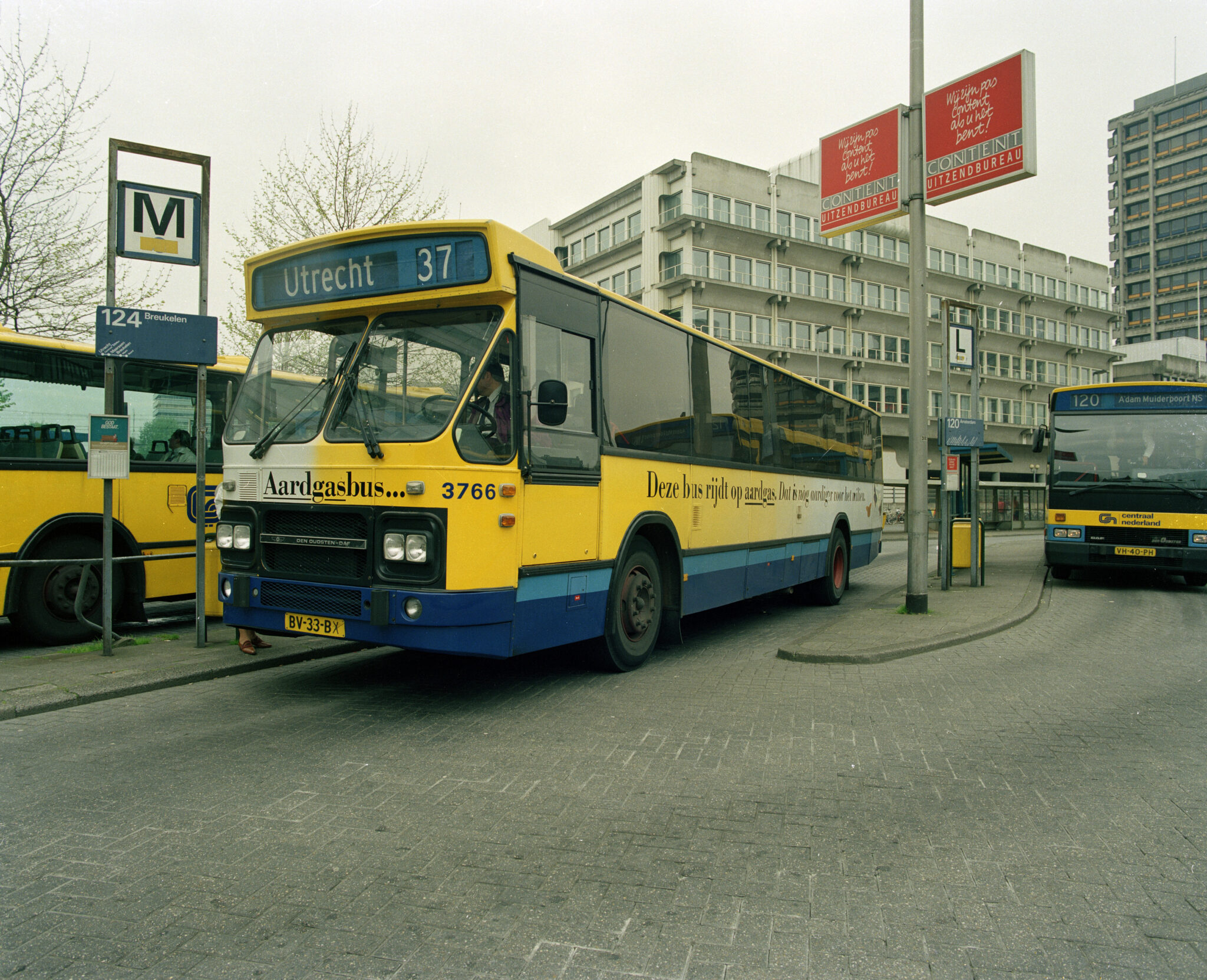 Toen in Utrecht: 8 x deze voertuigen reden er vroeger rond in onze stad ...