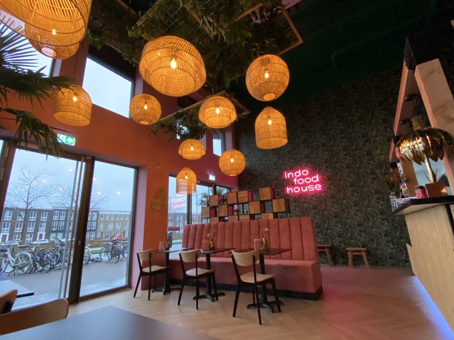 6 x hier in Leidsche Rijn Centrum kun je een lekker hapje eten ...