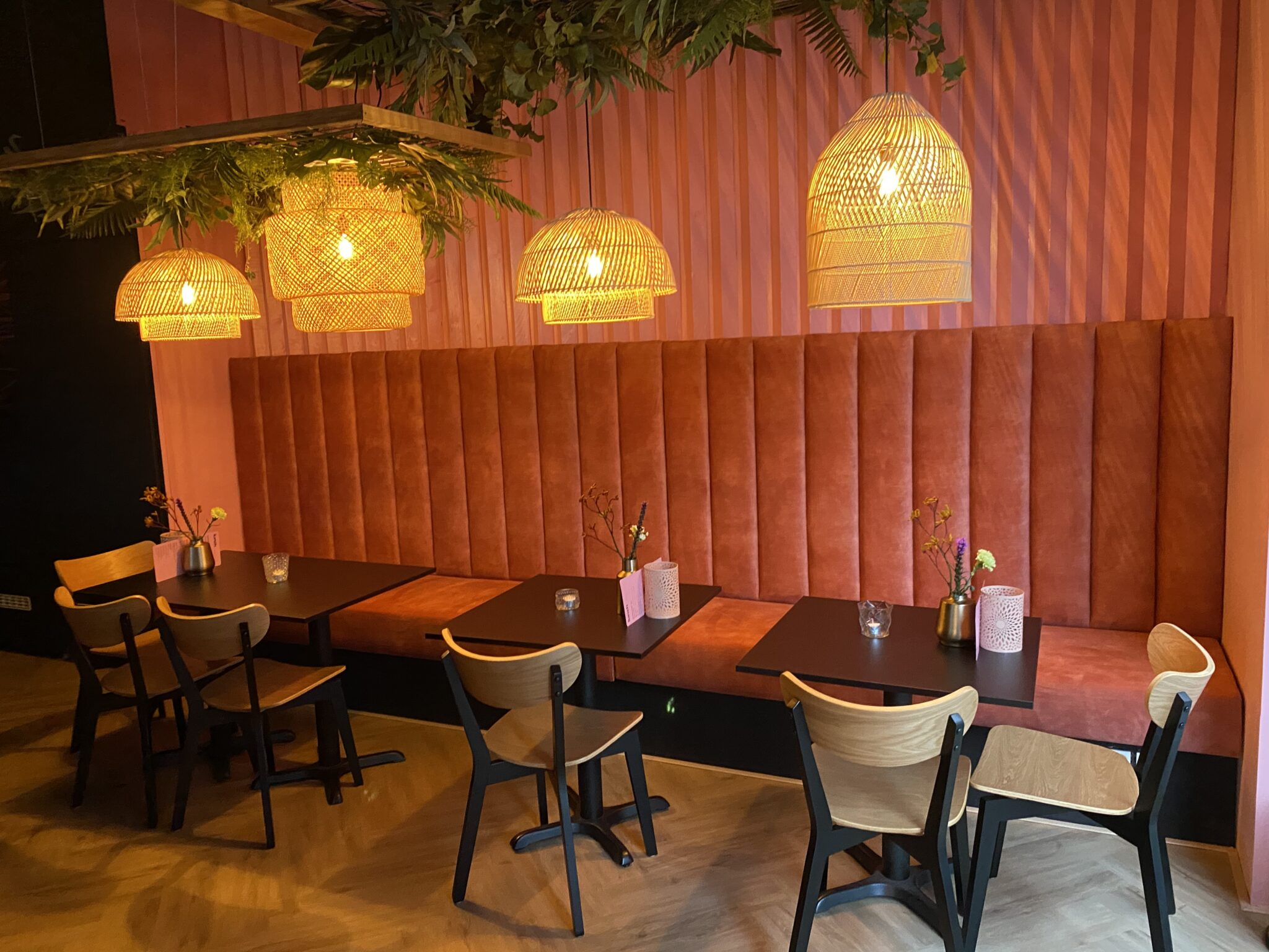 Nieuw! Tweelingbroers Sinco en Rani openen Indonesisch restaurant Indo ...