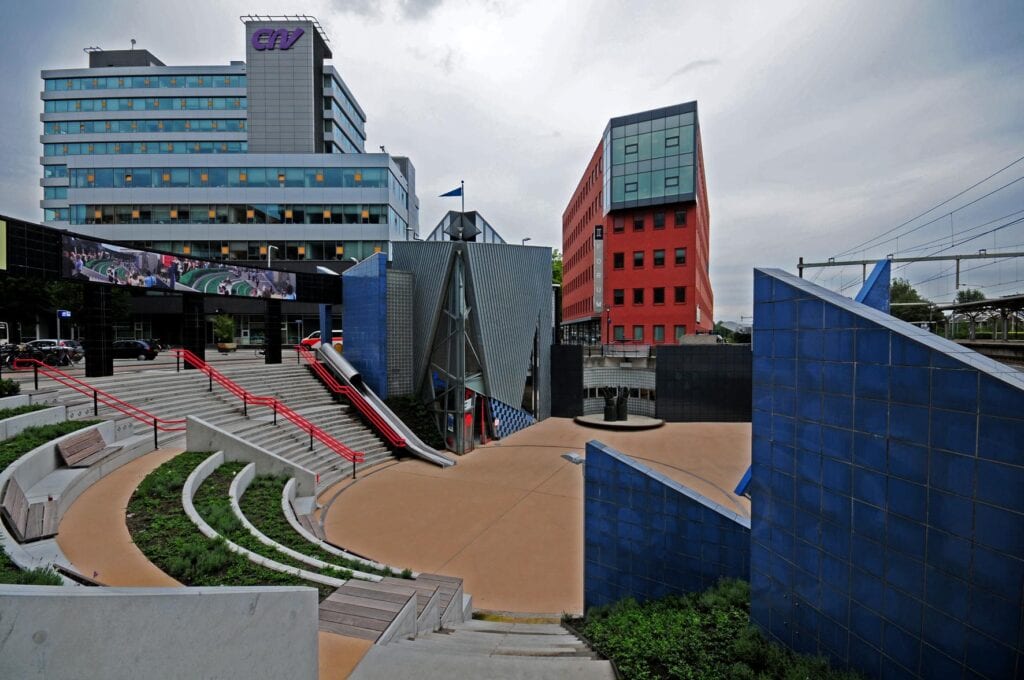 Utrechtse mysteries: waarom heeft station Utrecht Overvecht een ...