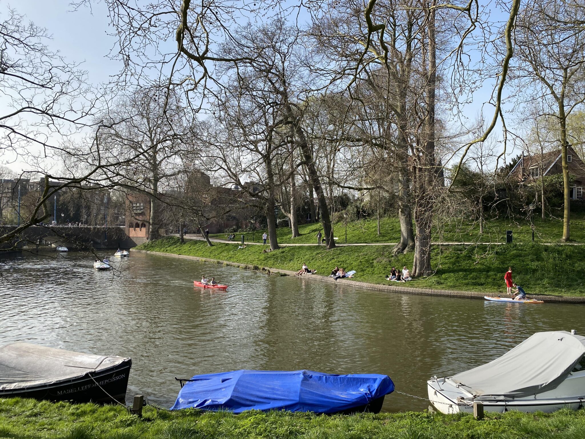 Deze Utrechtse lichtkunstroute voert je langs 27 plekken met bijzondere ...