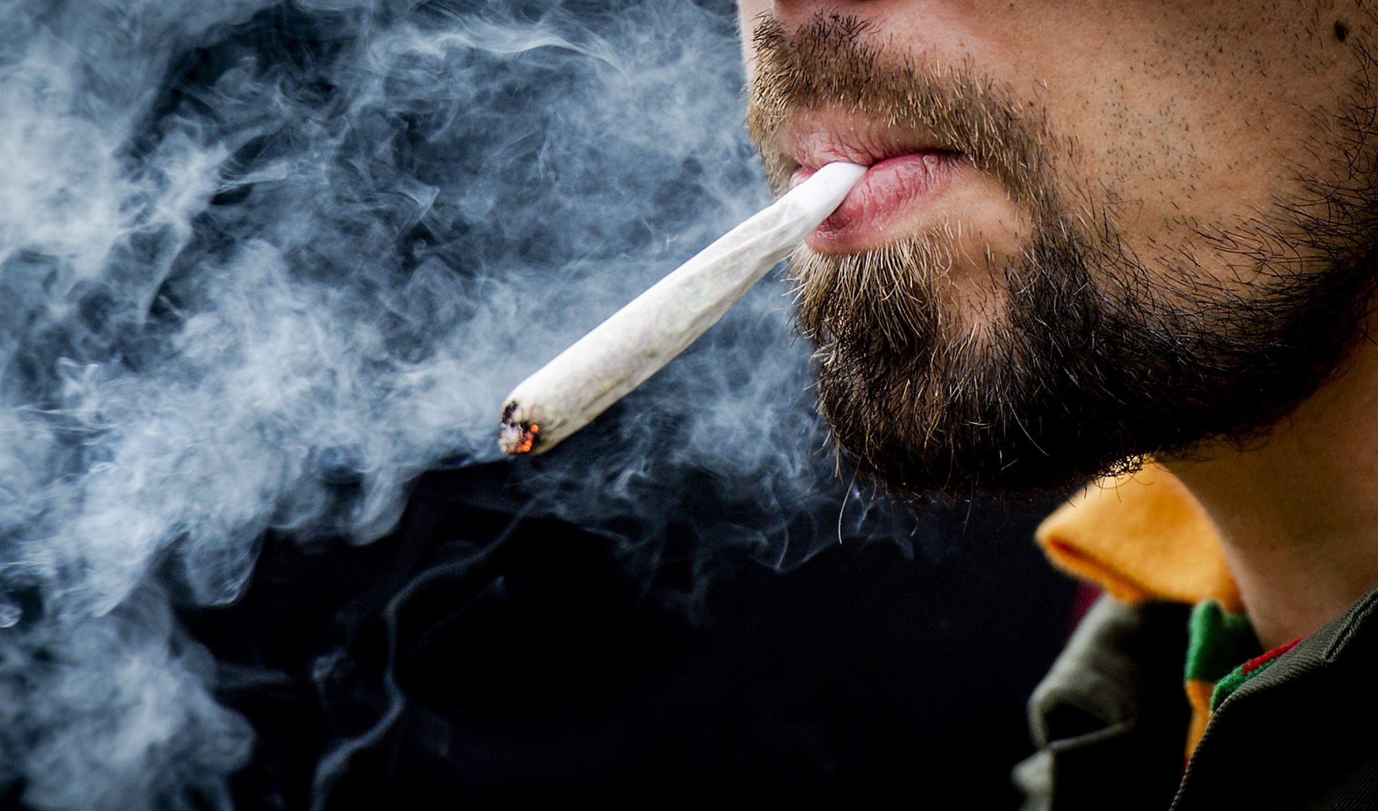 Mag dat: een joint roken op straat in Utrecht? - indebuurt Utrecht