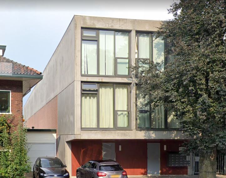 Dit is het grootste en kleinste huis dat nu in Utrecht te koop staat - indebuurt - Oozo.nl