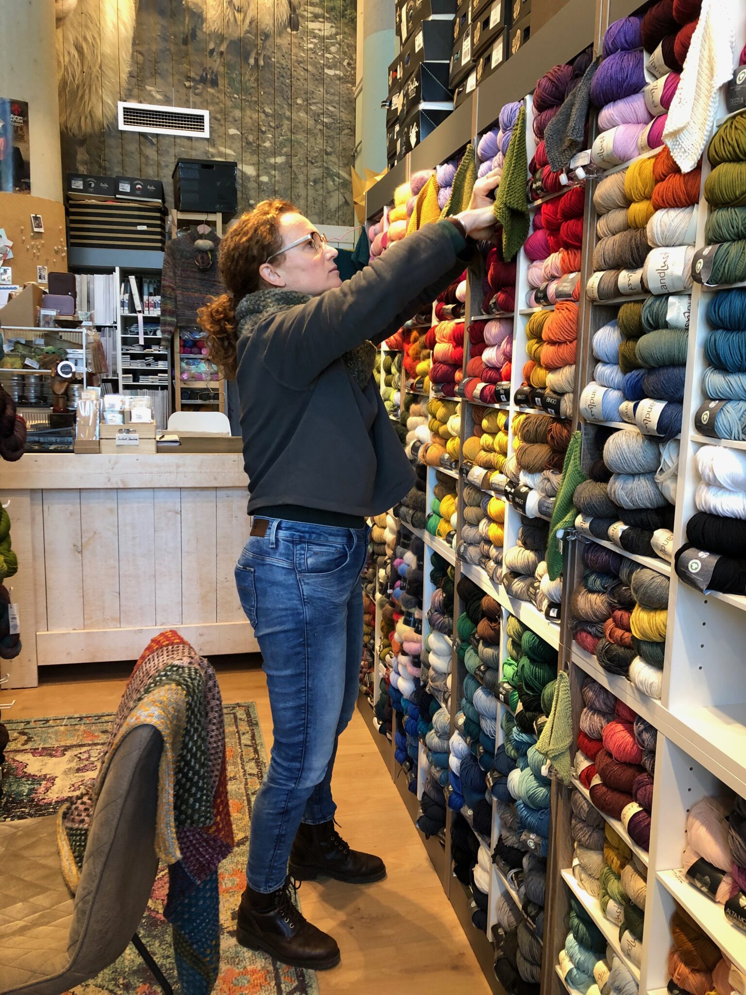 Iris heeft een wolwinkeltje in Leidsche Rijn: ‘Breien is zo vreselijk ...