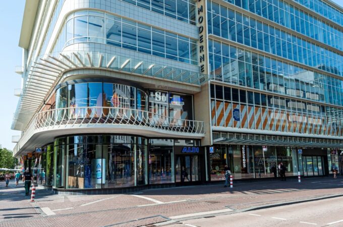 Primeurtje voor Utrecht: bij deze kassaloze supermarkt hoef je nooit in de rij te staan ...