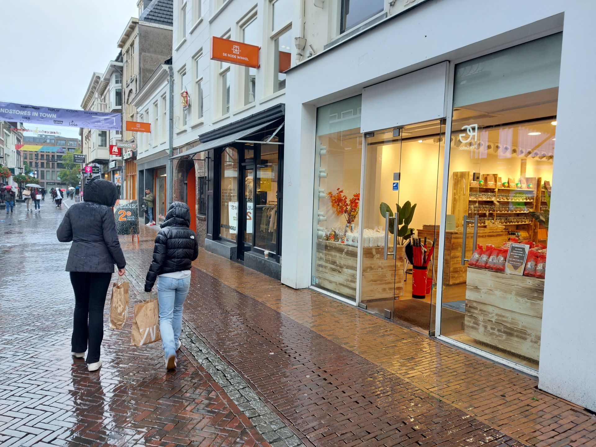 Alle nijntjes op een stokje! Utrecht heeft een nieuwe chocoladewinkel ...