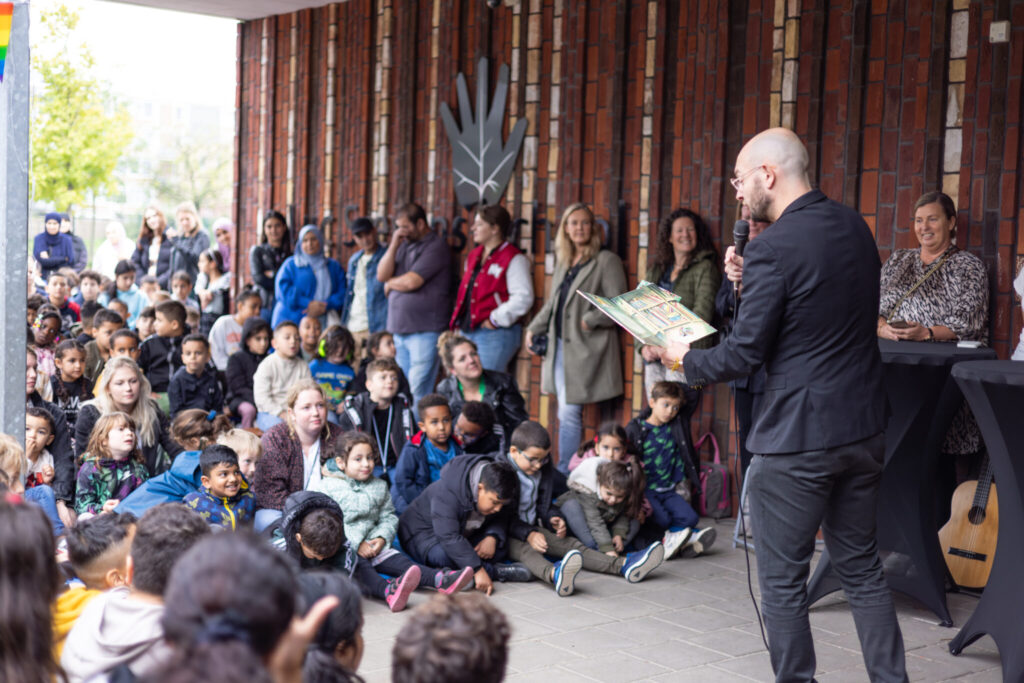 Aantal bibliotheken op school verdubbeld dit jaar en hierom is dat goed ...