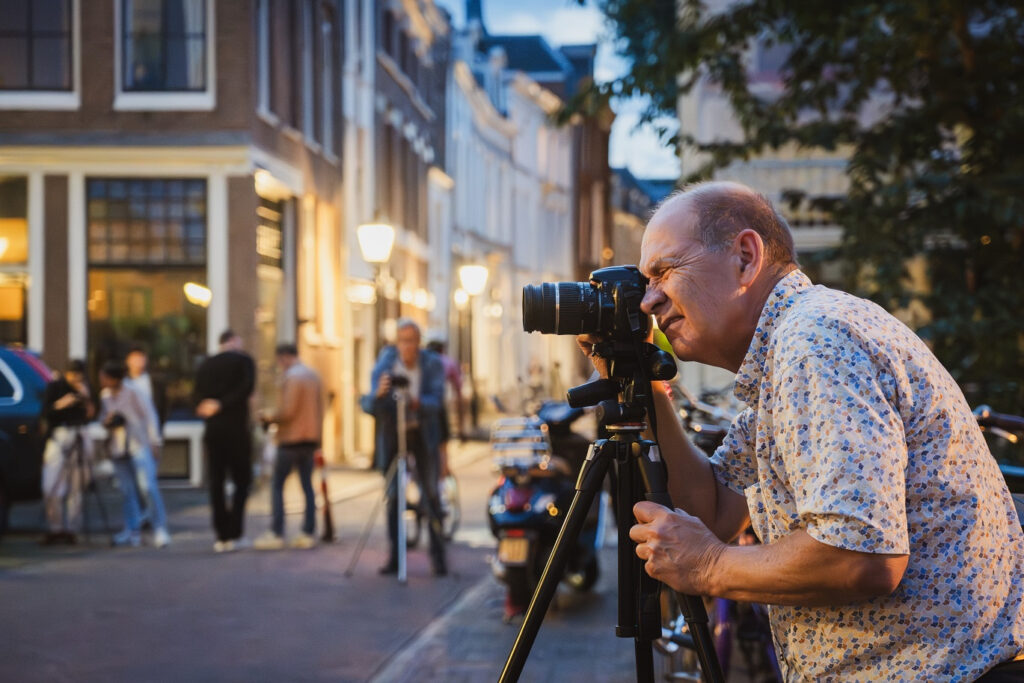 Hallo nieuwe hobby! Dankzij Isolde ontdek je de magie van fotografie