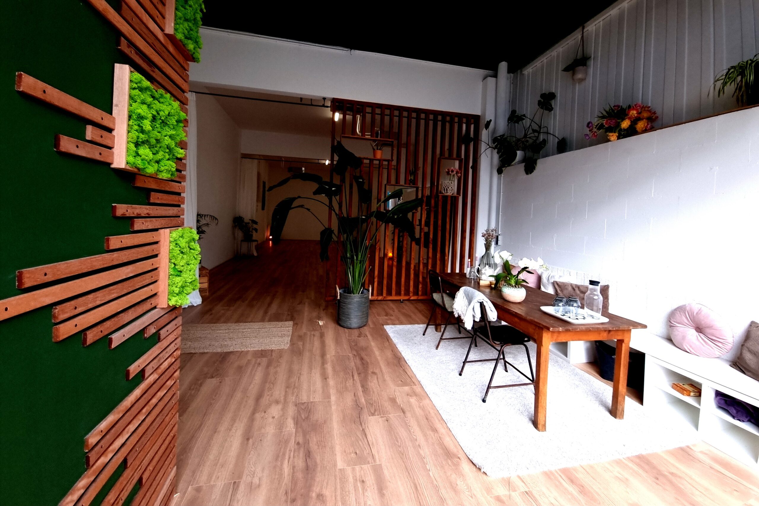 ROOTS Yoga & Mobility Studio - indebuurt Utrecht