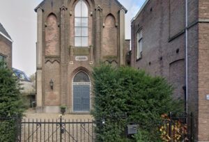 Kerk te koop! Eten aan een altaar: deze stek in Utrecht kan jouw nieuwe ...